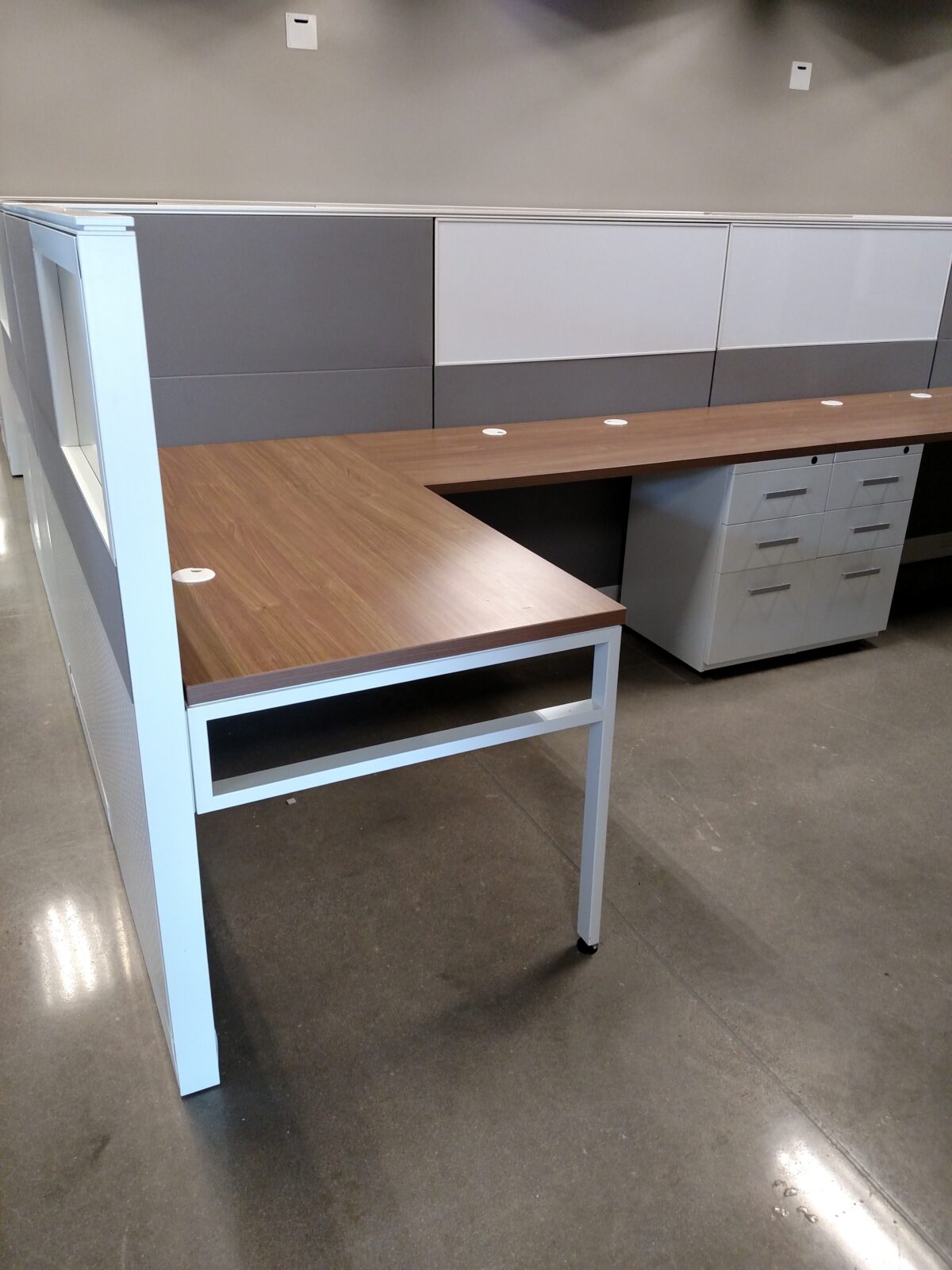 New Friant L shape Work Stations - Andersons Office Furniture